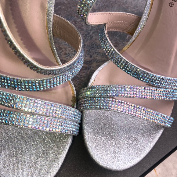 De Blossom Collection | Shoes | De Blossom Collection Silver Rhinestone ...